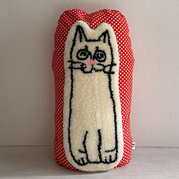 ★にゃんクッション★ ヴィンテージファブリックで作ったクッションに、にゃんラグ付けちゃいました♪♪ クッション・クッションカバー ...