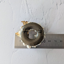 リーフとパールのブローチ（K1218) ブローチ さくら庵 通販｜Creema(クリーマ) 18916767