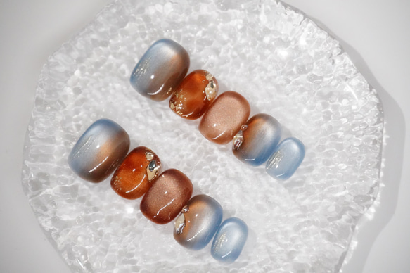 「瑠璃紅」赤褐・ブルーのマグネットニュアンスネイルチップ マグネット ミラーネイル 急ぎ【フリーサイズ 送料無料】 ネイルチップ（つけ爪） Lucente Nail 通販 18940408 ...