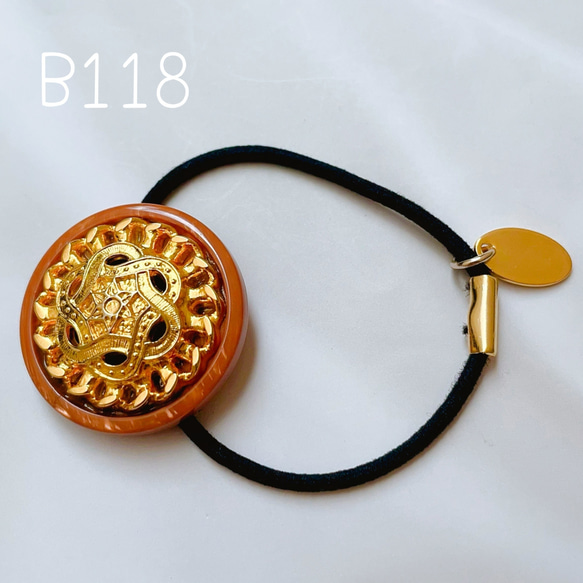 B118…ヘアゴム×ビンテージボタン ハンドメイド ヘアゴム POCARINA☆お届けまで最大20日 通販｜Creema(クリーマ) 19030599