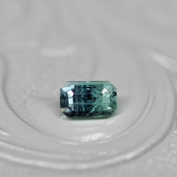 バイカラートルマリン 0.27ct エメラルドカット 4.6mm×3.0mm×2.5mm【MJ2666】 その他アクセサリー Mei JEWELRY 通販｜Creema(クリーマ) 19035564