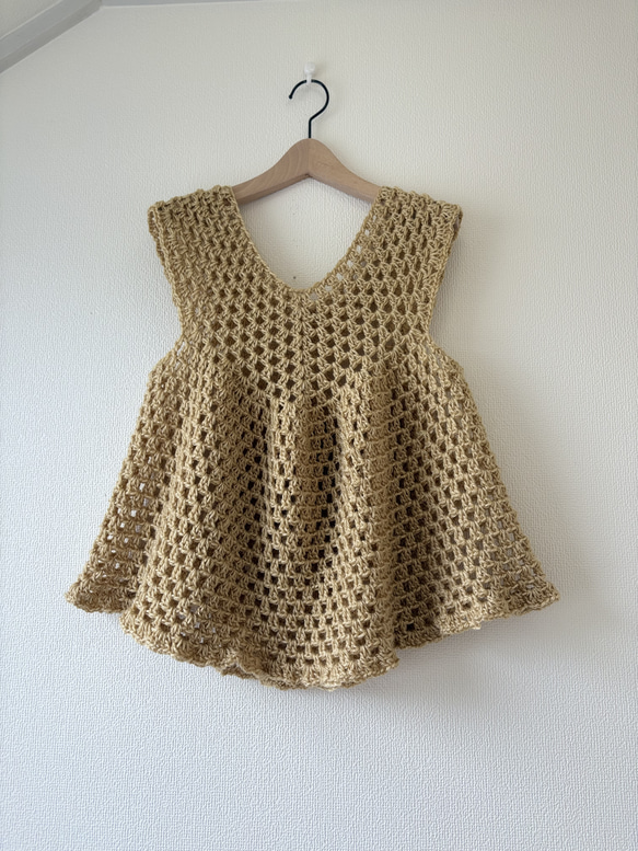 ☆handmade☆手編み 生成色Vネックフレアキャミソール ニット・セーター 5handmichoko 通販 19153496｜Creema ...