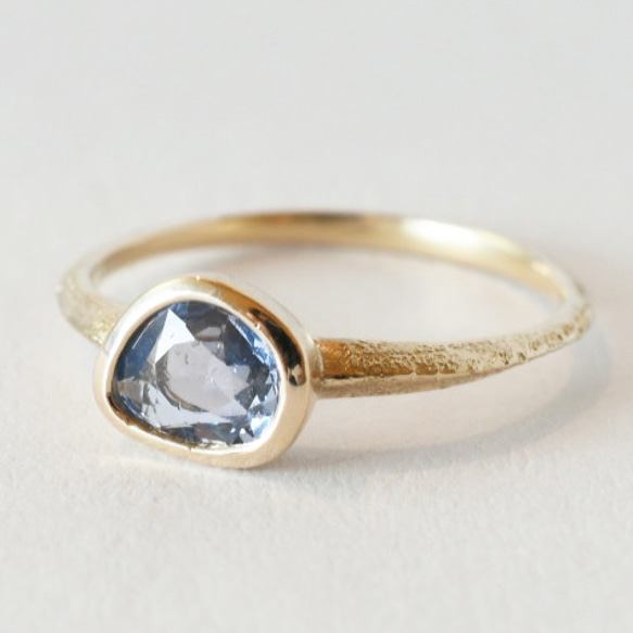 K10 ローズカットのブルーサファイアのリング【1点もの】 指輪・リング K.A.E 通販 19173953｜Creema(クリーマ)