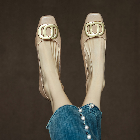 カジュアルにもキレイ目にも合わせやすい嬉しい1足。パンプス フラットシューズ レディース 春 パンプス 2025 春靴 パンプス ...