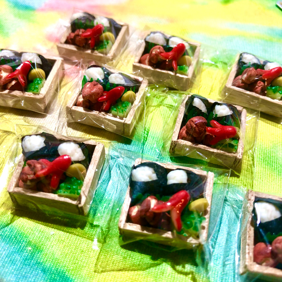 おにぎり弁当 その他置物 Deco-pin【デコピン】 通販 19181783｜Creema(クリーマ)