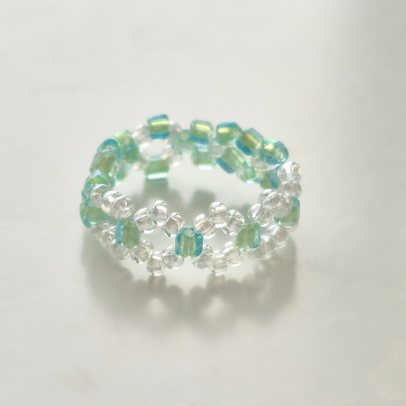 ミントグリーンの2wayクリアレースリング 指輪・リング It's LIT! 通販 19181910｜Creema(クリーマ)