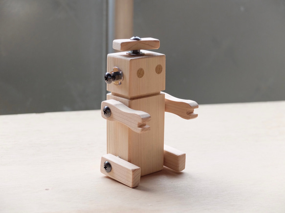 ネジネジできる木のロボット おもちゃ・人形 Tukuru 通販 19187097｜Creema(クリーマ)