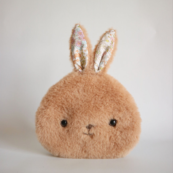 ベージュうさぎのふわふわポーチ(ぺたんこ) ※受注制作 ポーチ puppe 通販 19193253｜Creema(クリーマ)