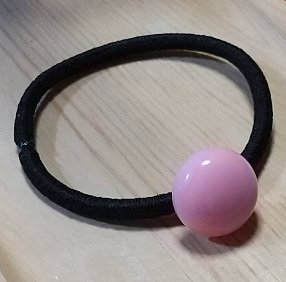 ピンクのヘアゴム ヘアゴム はーちゃん124 通販 19207607｜Creema(クリーマ)