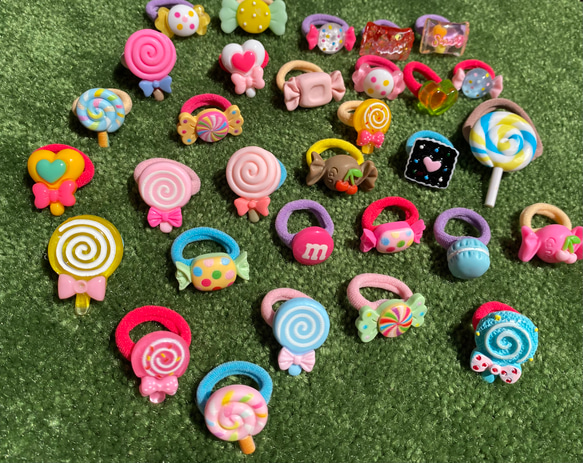 いろんな 飴 ヘアゴム 2個セット ヘアゴム スーパー★マホミヤ 通販 19210335｜Creema(クリーマ)