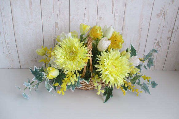 チューリップ、ミモザのイエローのアレンジメント m-1709 アートフラワー studio mari-2 通販 19210337｜Creema ...
