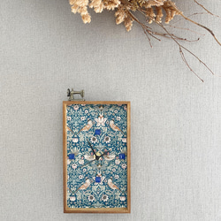 閉店セール【リバティプリント手作り時計】ミシン 掛け時計・置き時計 micola clock 通販 19210681｜Creema(クリーマ)