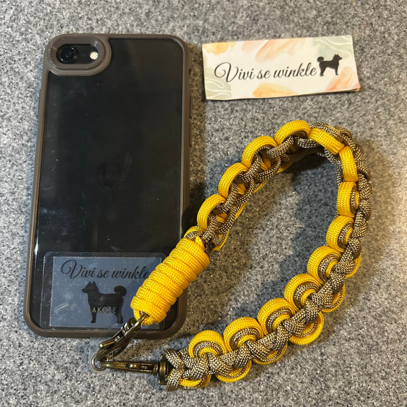 ニュアンスデザイン バイカラーハンドストラップ バナナイエロー ネックストラップ vivi_se_winkle 通販 19233298 ...
