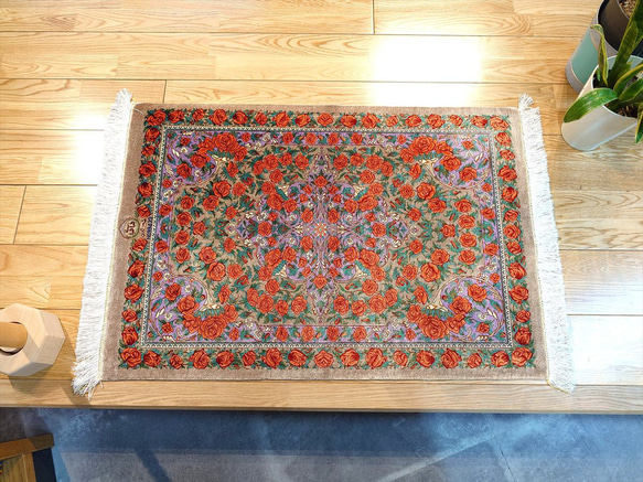 ペルシャ絨毯クム産シルク 薔薇 タバタバイ工房 玄関マット 93x60cm AD7013 カーペット・絨毯・ラグ・マット オリエンタルラグファクトリー自由が丘 通販 19254155 ...