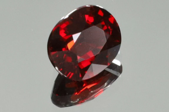 ブラック＆ネオン・ブラッディレッドの輝き☆彡 VVS 『最高級』2.00ct天然 スペサルティンガーネット 天然石 Ankicrystal ...