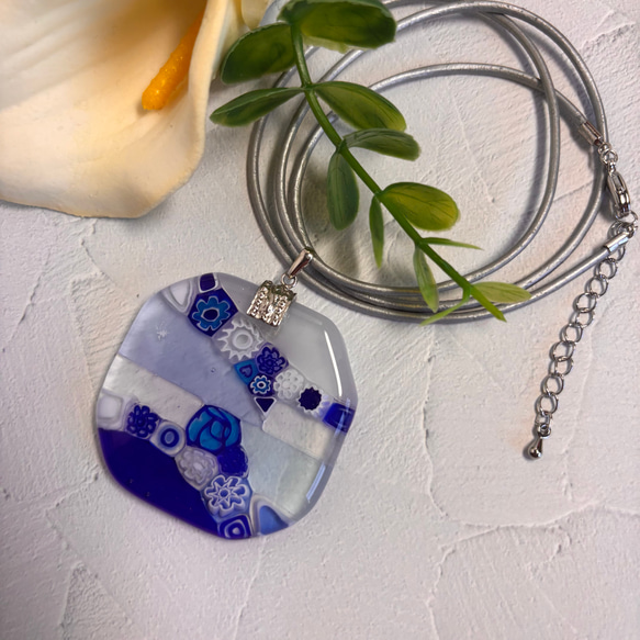 モザイクブルー系ペンダント ネックレス・ペンダント 🍀 Y's glass 通販 19260333｜Creema(クリーマ)