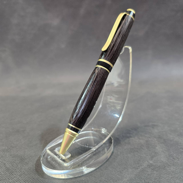 鉄刀木 ウッドボールペン【送料・ギフトボックス無料・当日発送】 ペン・筆記用具 73Labo 通販 19260743｜Creema(クリーマ)