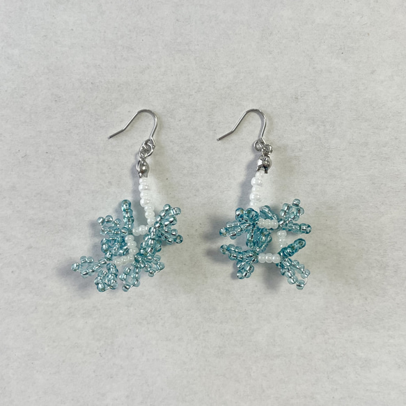 kusya kusya(ﾌﾞﾙｰ) ピアス（フック・チェーン） oumi 通販 19282489｜Creema(クリーマ)