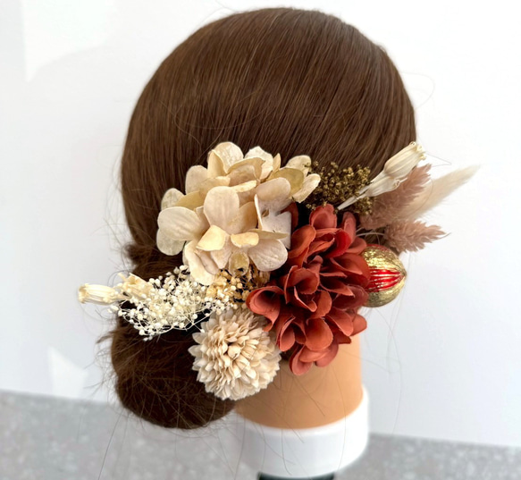 くすみカラーの髪飾り｜成人式・卒業式・結婚式に【.177】 ヘッドドレス（アクセサリー） .sis 通販 19317140｜Creema(クリーマ)