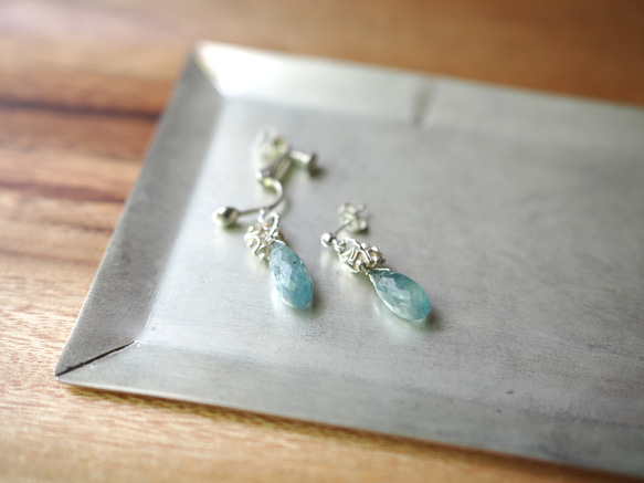 -Sky kyanite- earrings イヤリング・ノンホールピアス - K A L P A - 通販 19319316｜Creema ...