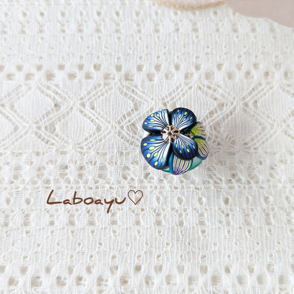 一粒帯留め〈Bouquet・孔雀の羽根・盛り〉 帯留め Laboあゆ 通販 19329922｜Creema(クリーマ)