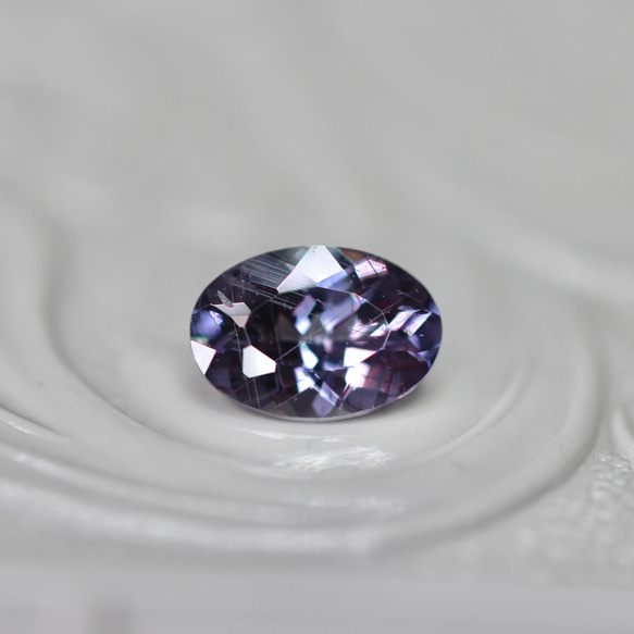 ベキリーブルーガーネット 0.59ct オーバルカット 6.0mm×4.2mm×2.9mm【MJ2563】 その他アクセサリー Mei JEWELRY 通販 19343698｜Creema(クリーマ)