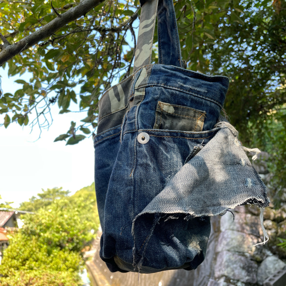 リメイクデニムワンハンドルバッグ迷彩コンビネーションbag-0005 バケツバッグ nekomoriya 通販 19351586｜Creema ...