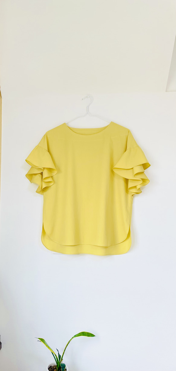再販 ️ワッシャーコットン選べるカラー 大人素敵なフリル袖のブラウスミモザイエロー ブラウス jijikaka 通販 19351723 ...