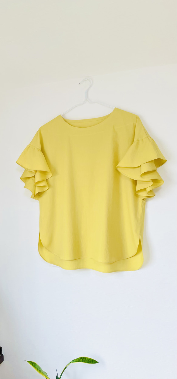 再販 ️ワッシャーコットン選べるカラー 大人素敵なフリル袖のブラウスミモザイエロー ブラウス jijikaka 通販 19351723 ...