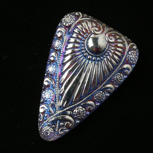 豪華ガラスボタン 天使の翼 特大4.5cm ボタン Babovka 通販 19354336｜Creema(クリーマ)