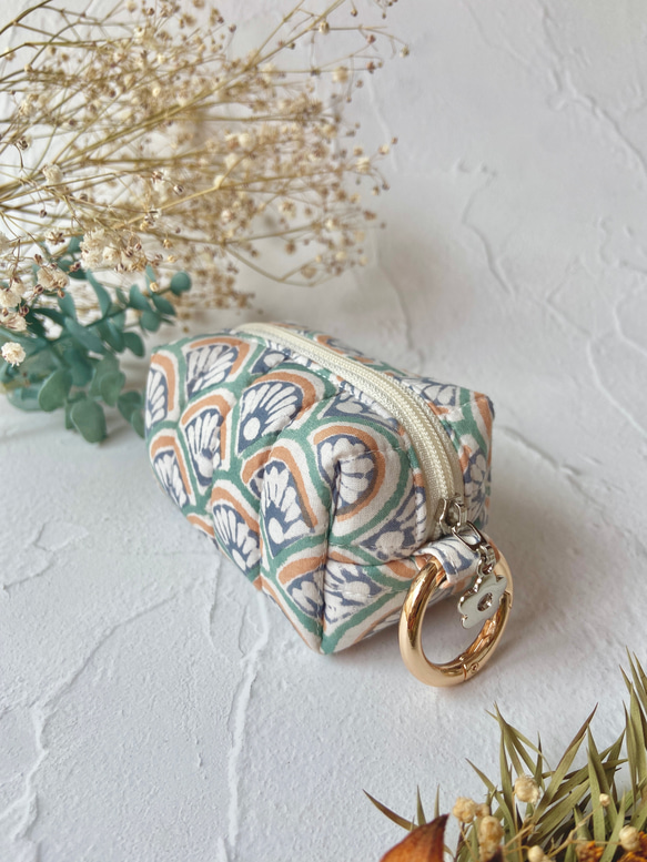 【インド/ブロックプリント】ぽってりコンパクトケース コインケース レディース 軽量 インド綿 小銭入れ・コインケース Ito暮らし 通販 ...