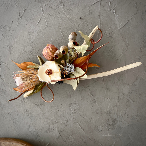 ☆creema限定 流木ドライフラワー壁掛け NO.20 ドライフラワー maniaco【マニアコ】 通販 19356256｜Creema(クリーマ)