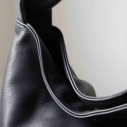 吸い付くようなタッチ感⁂軽く柔らかい袋タイプ・LUA(LA001)＃ロングショルダー#BLACK バケツバッグ totokoko 通販 19365042｜Creema(クリーマ)