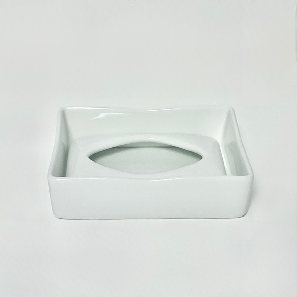 白磁のティッシュケース(ポケットティッシュ用) その他インテリア雑貨 PaintersGarden 通販 19368748｜Creema(クリーマ)