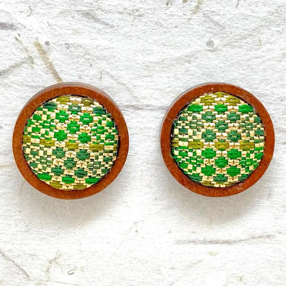 手織り佐賀錦 木枠ピアス NC-ERP-34 ピアス（スタッド・一粒） Naruみん el.n 通販 19372971｜Creema(クリーマ)