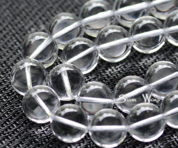 水晶 ラウンド約12mm前後☆1連 天然石 天然石 天然石【素材屋】Sham Wing 通販 19373757｜Creema(クリーマ)