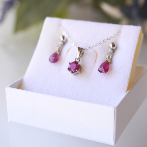【夏の誕生石2025】痛くないイヤリング ネックレス Silver925 宝石質 ルビー エレガント 誕生石 7月 イヤリング・ノンホールピアス CHERI 通販 19380078 ...