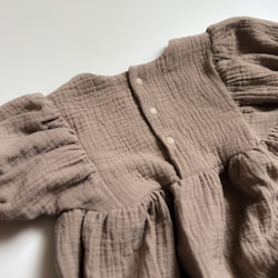 ぽこぽこガーゼのナチュラル半袖ロンパース｜新生児 ベビー服 ギフト 70〜80 ベビー服 Saji 通販 19393814｜Creema(クリーマ)