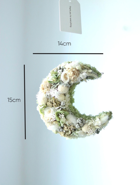 moon flower お好きな色で作ります 三日月リース プリザーブドフラワー お花とアクセサリーのお店 通販 19416846 ...