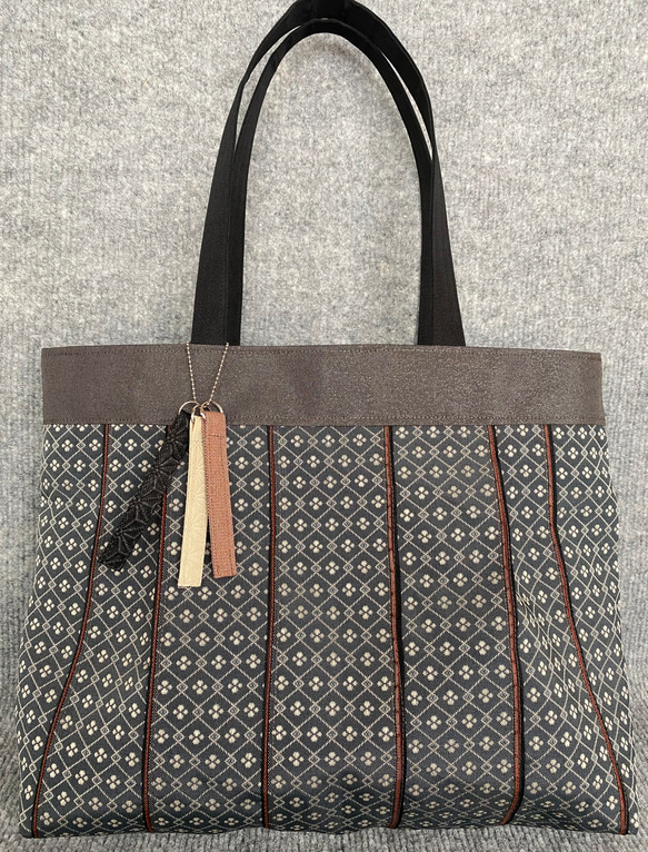 【受注生産】倉敷畳縁シンプル大きめA4グラニートート(グレーよつば) トートバッグ 良縁かばん＊とりかい 通販 19418004｜Creema ...