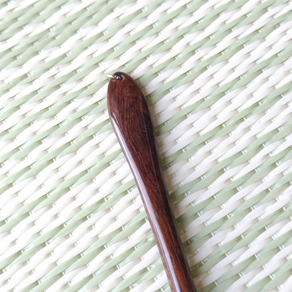 鉄刀木のかんざし 直 穴あり かんざし ほしのき 通販 19418094｜Creema(クリーマ)