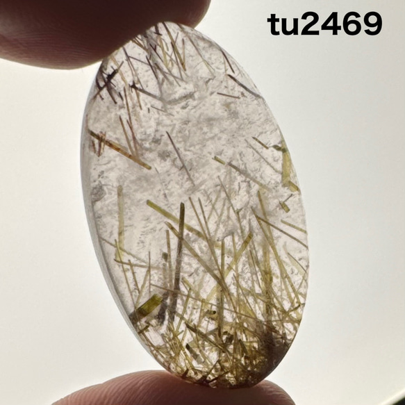 エピドートインクォーツ 39.5ミリルース Tu2469 天然石 pinky 通販 19418356｜Creema(クリーマ)