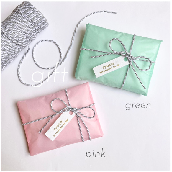 ハート blackスパンコール ビーズ刺繍ブローチ ブローチ ryoca 通販 19418615｜Creema(クリーマ)