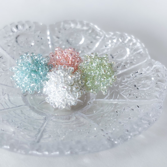 ビーズのイヤリング よくばりなこんぺいとう イヤリング・ノンホールピアス fuwasoe 通販 19418686｜Creema(クリーマ)