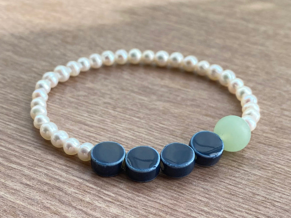 ビーズブレスレット No.103 パール ユーカリプタス ミッドナイトブルー ヴィンテージビーズ ブレスレット KARIN’S WORLD ...