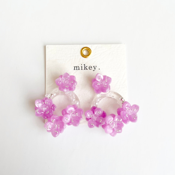 【夏の新作】透明感あふれる花のピアス／イヤリング｜涼しげ×軽やか【mikey.】 ピアス（スタッド・一粒） mikey. 通販 ...