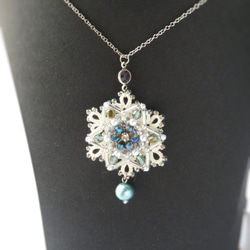 タティングレースのペンダント～蒼星のしずく～ ネックレス・ペンダント BitterOrange 通販 19420289｜Creema(クリーマ)