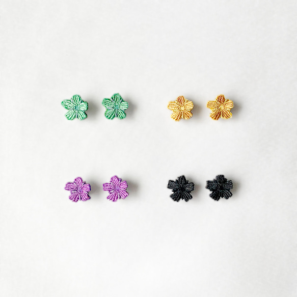 刺繍イヤリング・ピアスga.la (e-204・p-204）4色 イヤリング・ノンホールピアス ga.la 通販 19434309｜Creema(クリーマ)