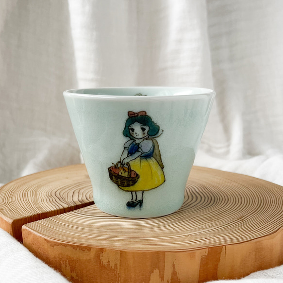 チコロット ️すべて手描き ️染付け ️蕎麦猪口や珈琲カップにもなる ️カップ ️白雪姫 ️可愛い 湯呑み チコロット 通販 19434574 ...