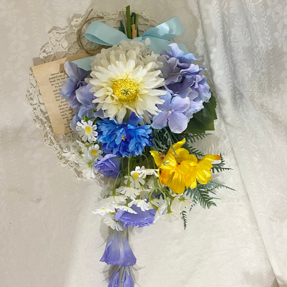 アジサイの初夏スワッグ2（英字新聞を添えて） スワッグ hanayumo 通販 19436250｜Creema(クリーマ)